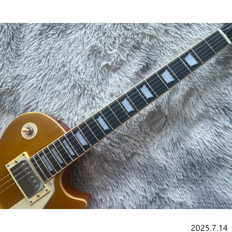 Electric guitar LP standard Gold top natural back one piece mahognay ...