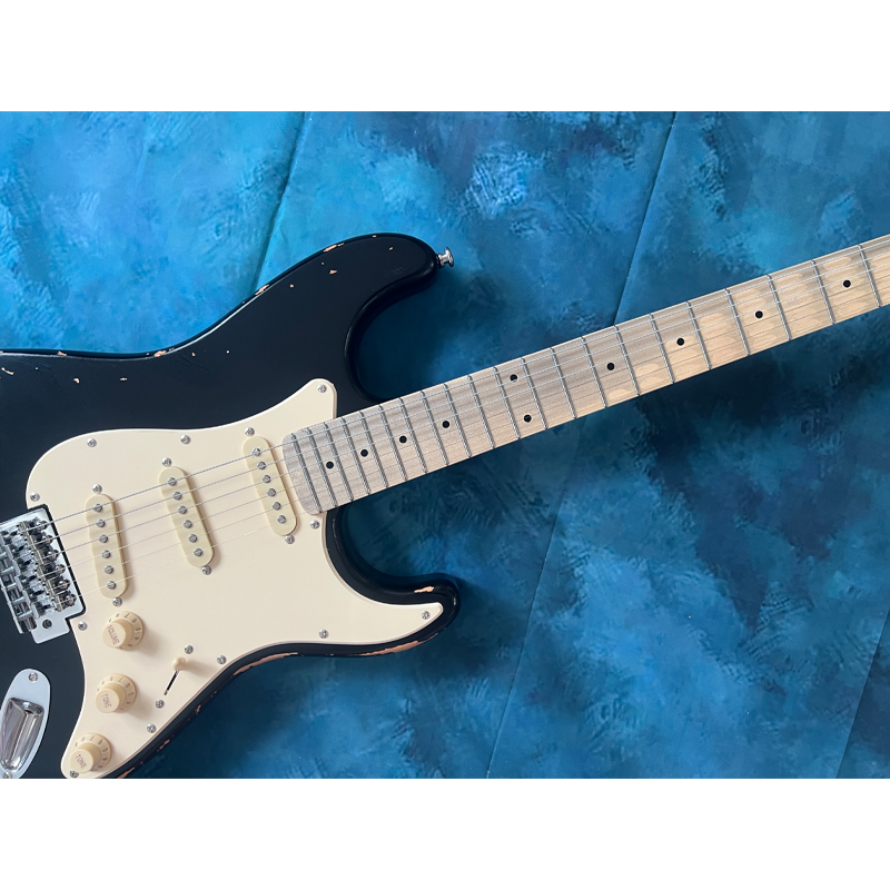 Factory price, high quality, fast delivery. ST guitar, black color ...