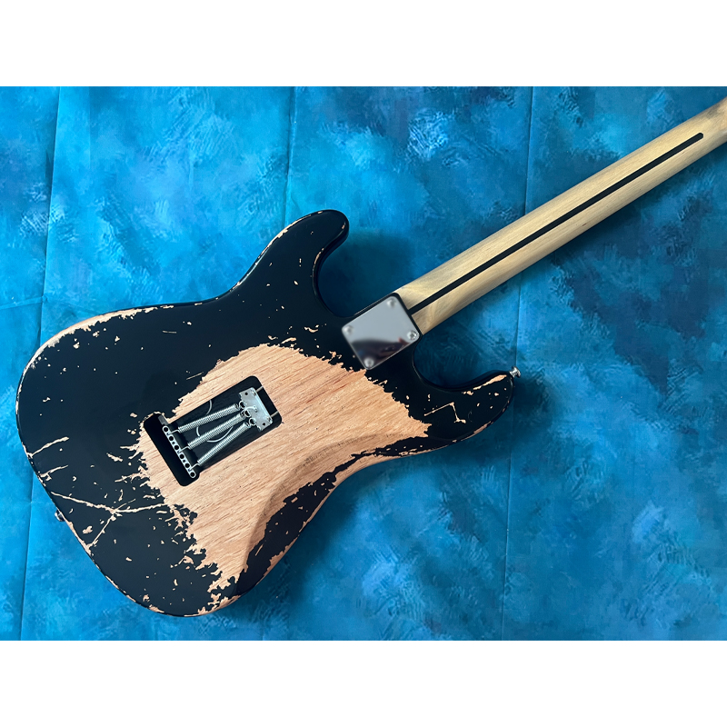 Factory price, high quality, fast delivery. ST guitar, black color ...