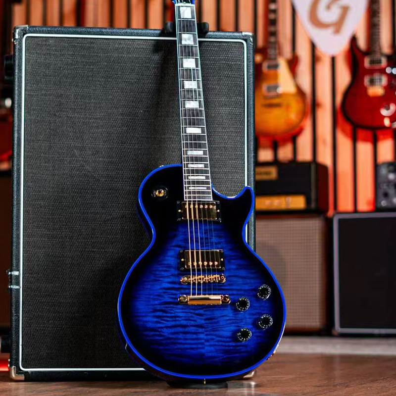 Electric guitar High-Gloss Nitrocellulose Lacquer in "Widow" colors ...