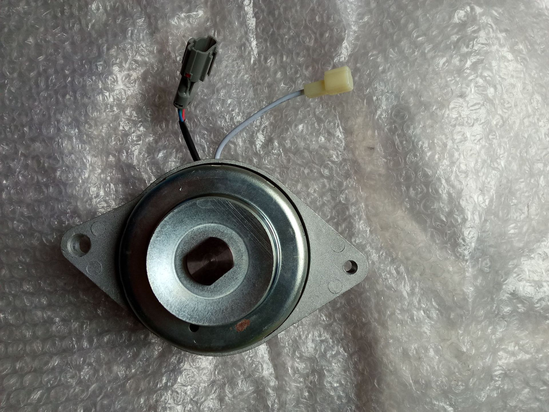 8981565270 GP9926发电机12V