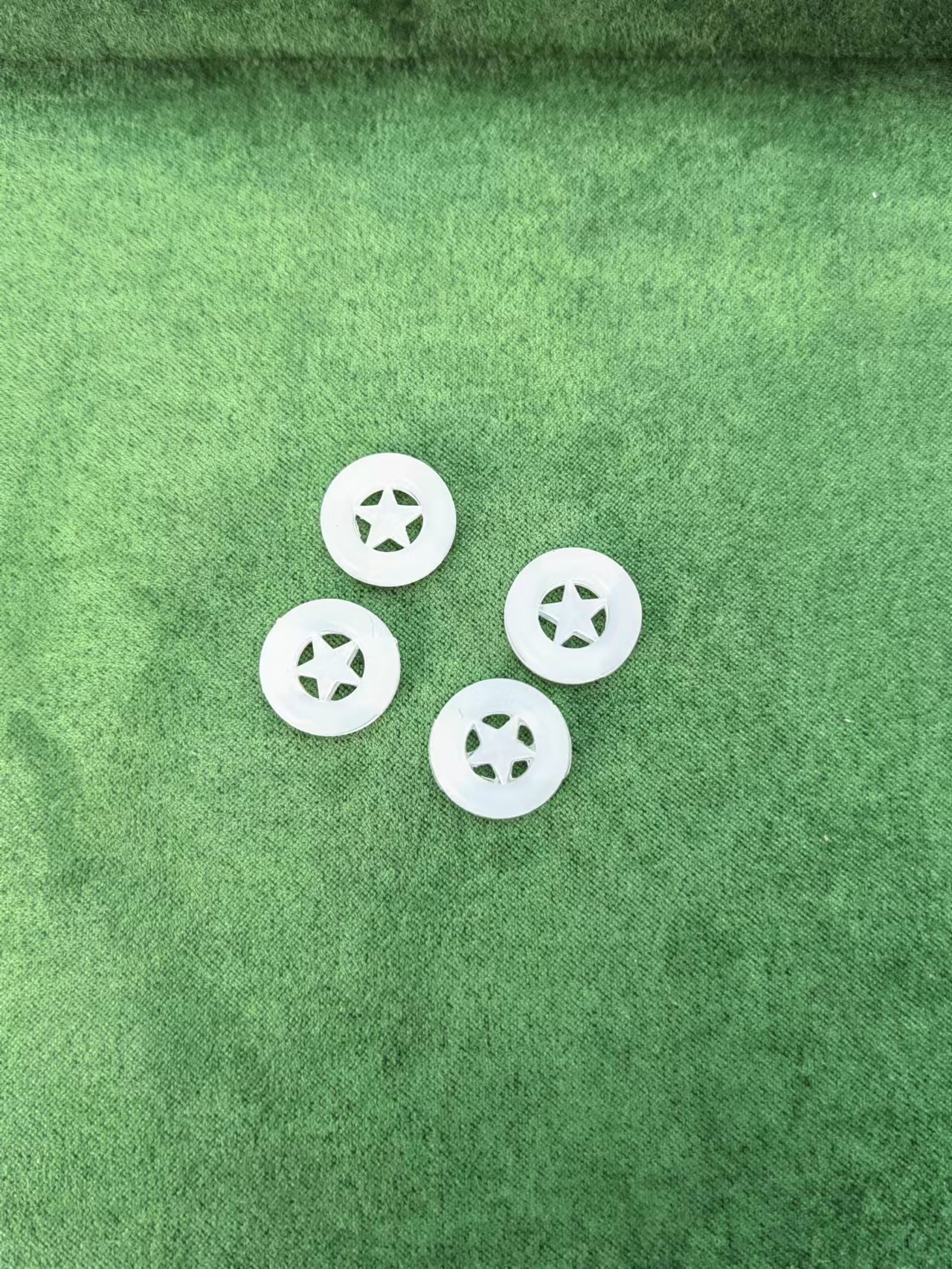 silicone anti-slip （硅胶防滑）