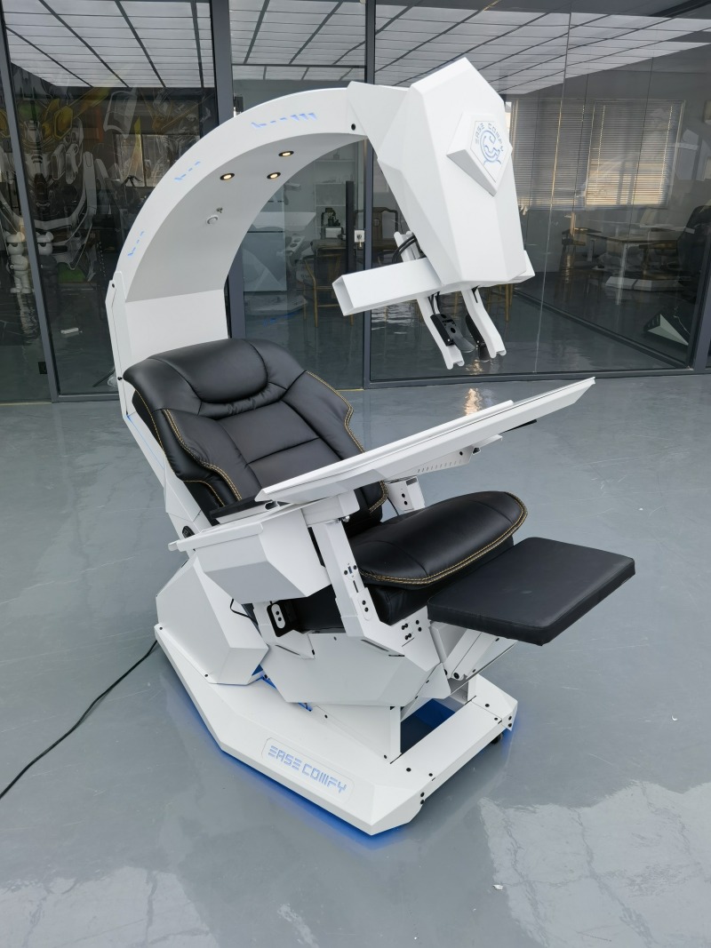 home office,cluvens,INGREM, scorpion chair ,computer cockpit ...